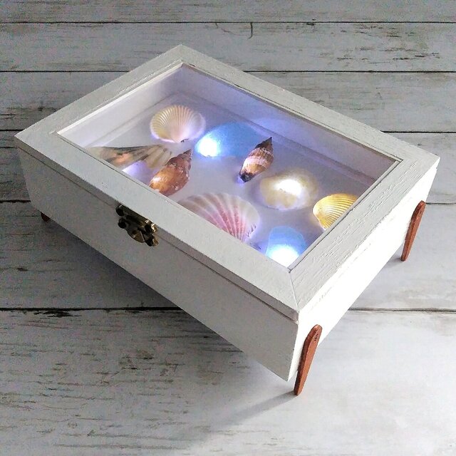 きらめく貝殻がつまった小函～SHELL LIGHT BOX | iichi ハンドメイド・クラフト作品・手仕事品の通販