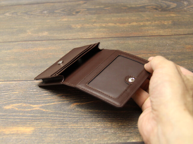 定期入れ/パス入れ/名刺入れ カードケース【花火（HANABI）】（名入れ可） | iichi ハンドメイド・クラフト作品・手仕事品の通販