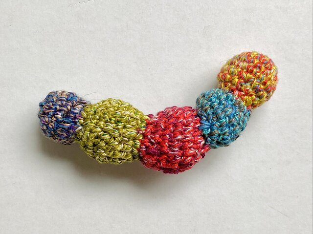 長いモコモコB | iichi 日々の暮らしを心地よくするハンドメイドやアンティークのマーケットプレイス