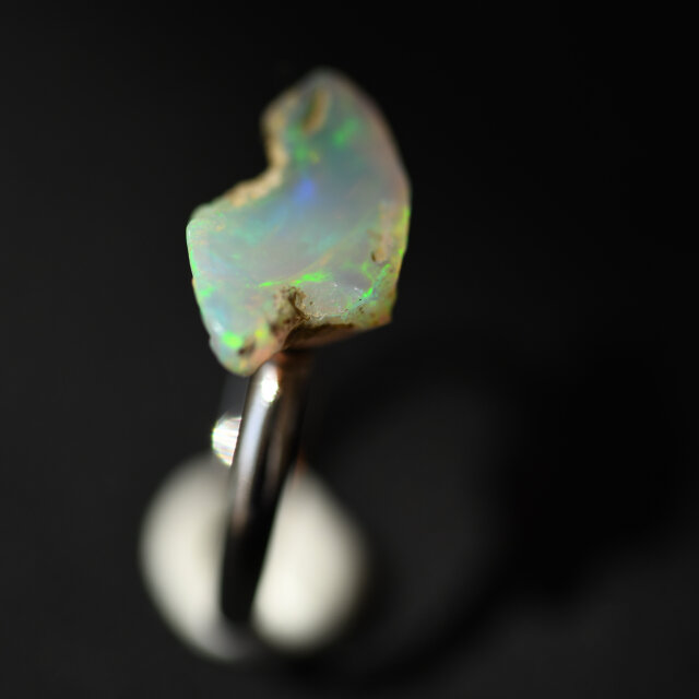【003 Opal Fest 2023】 オパール 鉱物原石 ピンキーリング 指輪 天然石 アクセサリー (No.3177) | iichi ハンドメイド・クラフト作品・手仕事品の通販