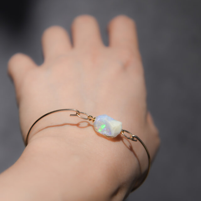 【056 Opal Fest 2023】 オパール 鉱物原石 14kgf ブレスレット 天然石 アクセサリー (No.3229) | iichi ハンドメイド・クラフト作品・手仕事品の通販
