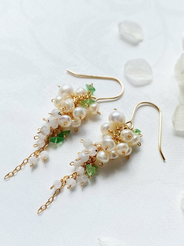 14kgf【鈴蘭】グリーンガーネットと淡水真珠のアクセサリーセット ac/317 | iichi - ハンドメイド・アンティーク・食品・ギフト・手作り