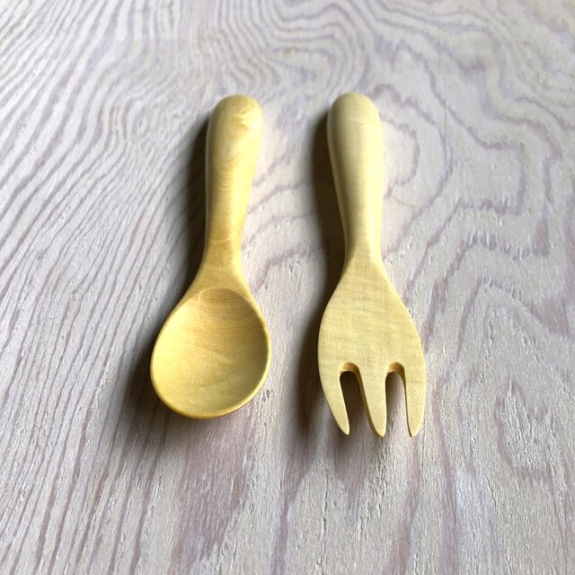 日本の木で作った子どもスプーン&フォークセット【ミカンの木】sf－5 | iichi ハンドメイド・クラフト作品・手仕事品の通販