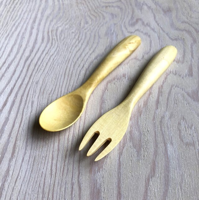日本の木で作った子どもスプーン&フォークセット【ミカンの木】sf－5 | iichi ハンドメイド・クラフト作品・手仕事品の通販