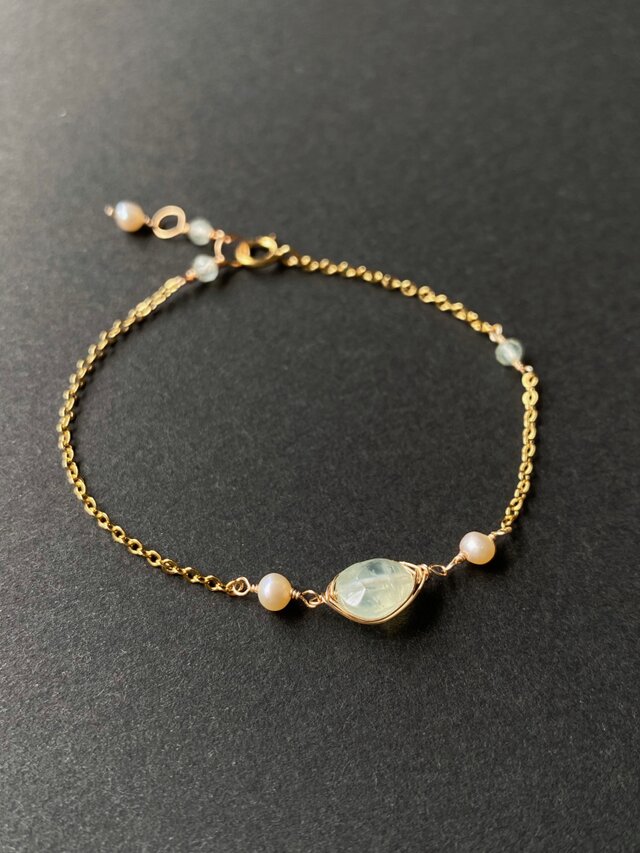 14kgf プレナイトと淡水真珠のブレスレット ac/736 | iichi ハンドメイド・クラフト作品・手仕事品の通販
