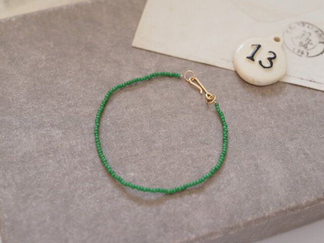 antique seed beads bracelet ミドリ | iichi ハンドメイド・アンティーク・食品・ギフト・手作り