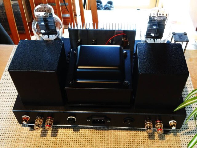 真空管アンプ300Bシングルエンドステレオアンプ-A5 | iichi ハンドメイド・アンティーク・食品・ギフト・手作り