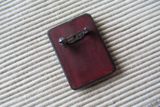 ギリシャ「融和」切手ブローチ 8744 | iichi ハンドメイド・アンティーク・食品・ギフト・手作り