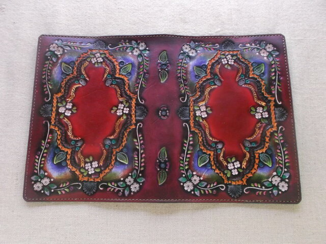 文庫サイズブックカバー 刻印,拭き染め 牛革 | iichi ハンドメイド・クラフト作品・手仕事品の通販