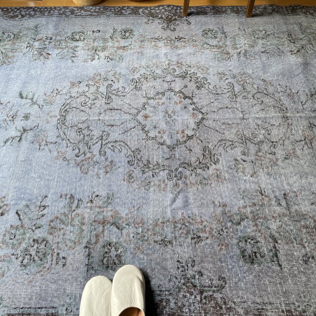 トルコヴィンテージラグ 空色オーバーダイ 超大判 170×274 メダリオン | iichi ハンドメイド・アンティーク・食品・ギフト・手作り