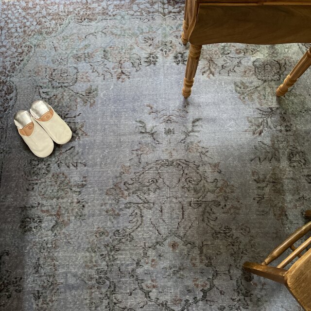 トルコヴィンテージラグ 空色オーバーダイ 超大判 170×274 メダリオン | iichi ハンドメイド・アンティーク・食品・ギフト・手作り