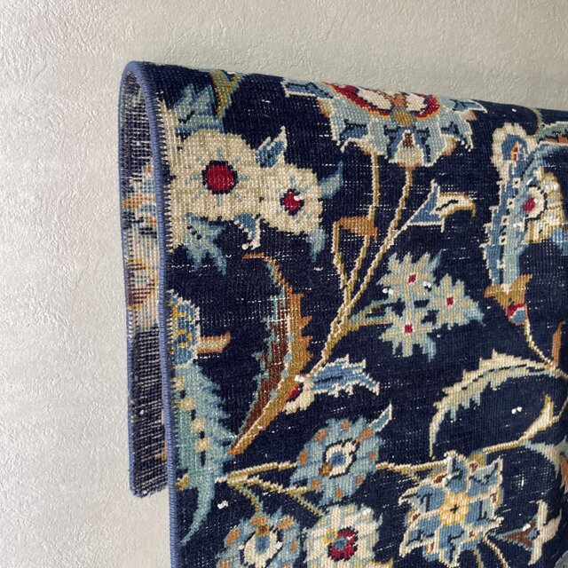 トルコヴィンテージラグ 藍色 63.5×117 ボタニカル柄 マット | iichi ハンドメイド・アンティーク・食品・ギフト・手作り