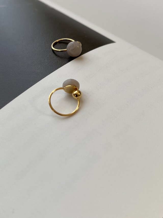 Mini Hoop Vintage グレーマーブル5mm ノンホールピアスイヤカフ | iichi ハンドメイド・アンティーク・食品・ギフト・手作り