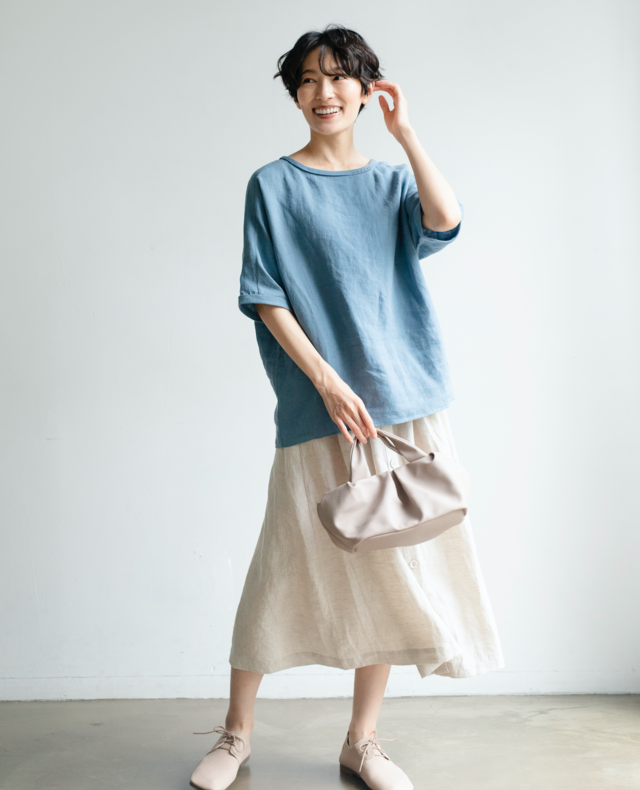 ラクして、おしゃれリネンスカート リネン100％ フレアスカート 裏地付き 生成色 230711-1 | iichi 日々の暮らしを心地よくするハンドメイドやアンティークのマーケットプレイス