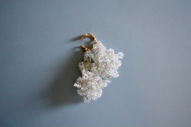 fly me to the moon , ear cuff | iichi ハンドメイド・アンティーク・食品・ギフト・手作り