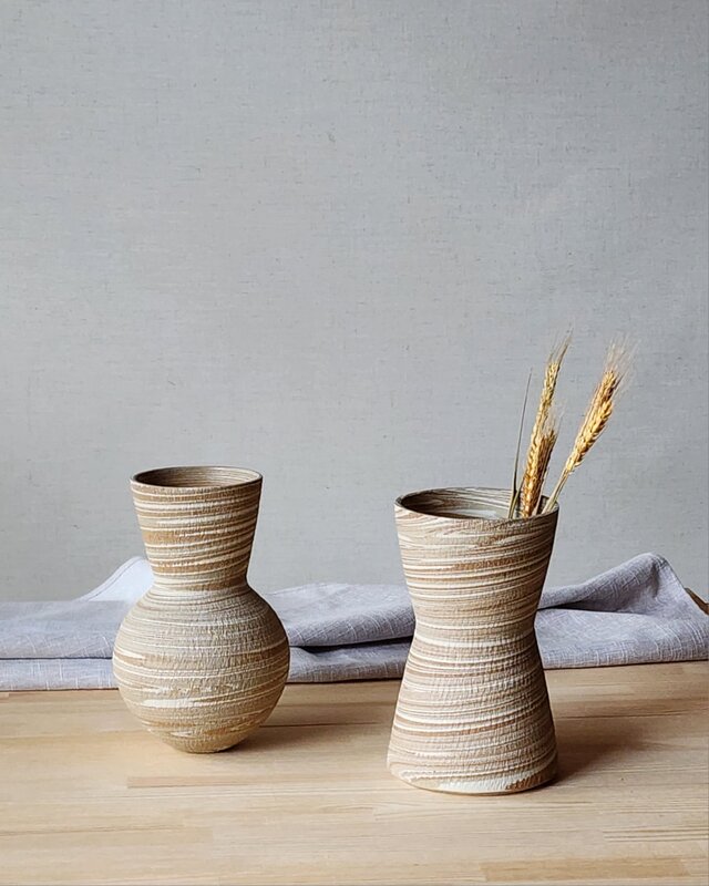 Red and white neriage vase [R149] | iichi ハンドメイド・アンティーク・食品・ギフト・手作り