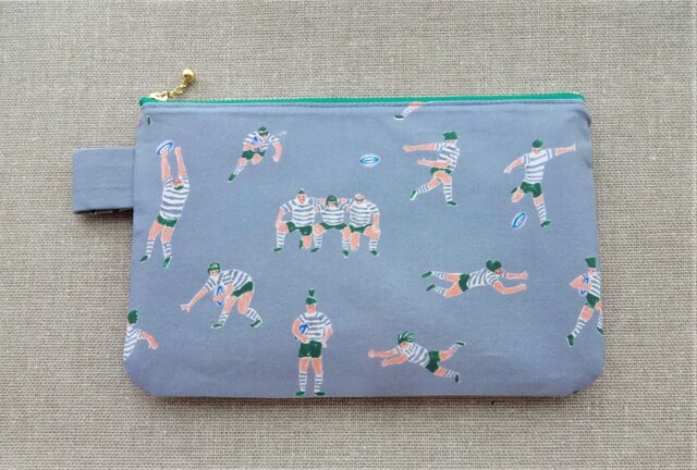 ＊ラグビー＊フラットポーチ＊ファスナー20cm＊rugby＊ | iichi 日々の暮らしを心地よくするハンドメイドやアンティークのマーケットプレイス