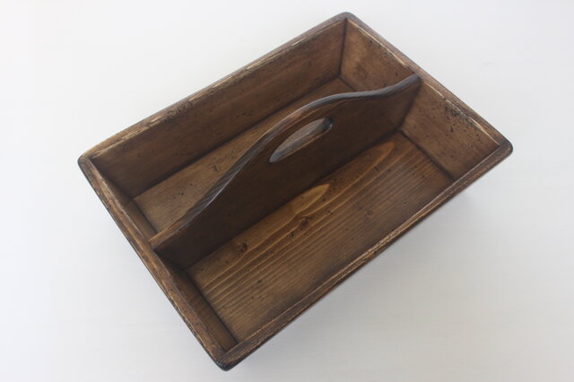 アンティークカントリースタイルのカトラリーケース No.2128 | iichi ハンドメイド・アンティーク・食品・ギフト・手作り