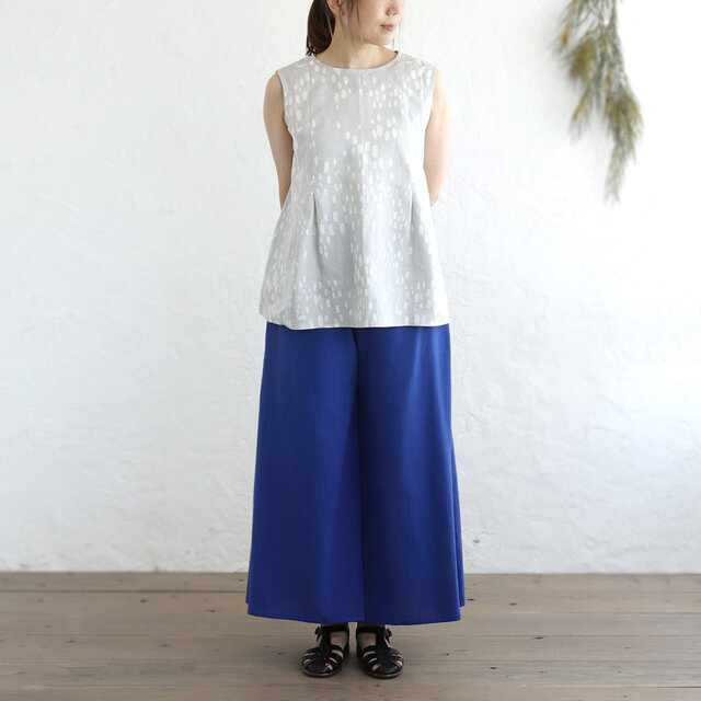 リネン ノースリーブチュニックブラウス （スワン/グレー）TP25 | iichi 日々の暮らしを心地よくするハンドメイドやアンティークのマーケットプレイス