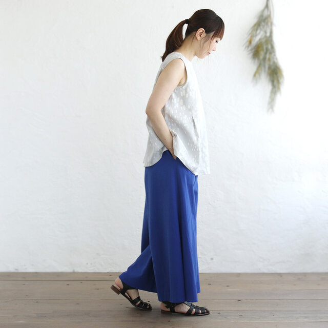 リネン ノースリーブチュニックブラウス （スワン/グレー）TP25 | iichi 日々の暮らしを心地よくするハンドメイドやアンティークのマーケットプレイス