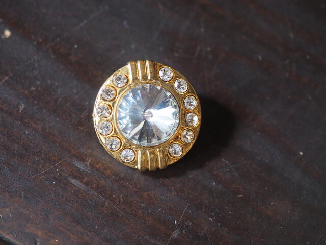 裏穴 25mm メタルボタン1個 | iichi ハンドメイド・アンティーク・食品・ギフト・手作り