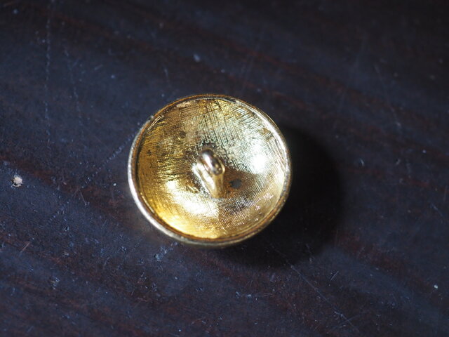 裏穴 28mm メタルボタン1個 | iichi ハンドメイド・アンティーク・食品・ギフト・手作り