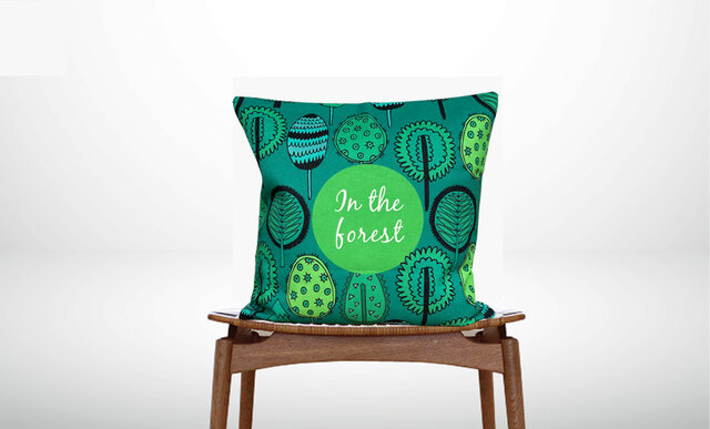 森のクッション In the forest Ⅱ －ヒノキの香り－ | iichi 日々の暮らしを心地よくするハンドメイドやアンティークのマーケットプレイス