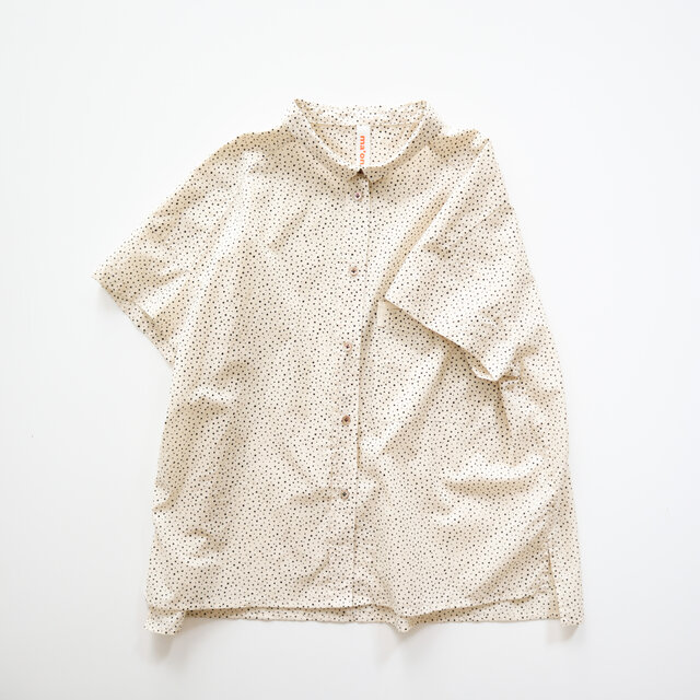 chibi-collar shirt (beige dot) | iichi ハンドメイド・アンティーク・食品・ギフト・手作り