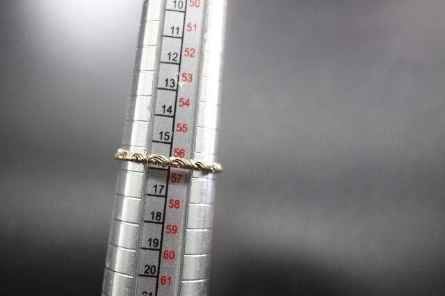 絶品 英国 ロンドン 1977年 ビンテージ イギリス ゴールド 指輪 リング 純金率 375 ジュエリー J110 | iichi ハンドメイド・アンティーク・食品・ギフト・手作り