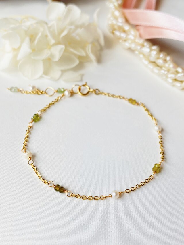 グリーントルマリンと淡水真珠のブレスレット ac/323 | iichi - ハンドメイド・アンティーク・食品・ギフト・手作り