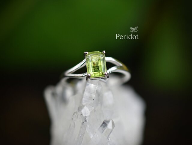 煌めきグリーン★peridot★シルバーリング1155 | iichi ハンドメイド・アンティーク・食品・ギフト・手作り