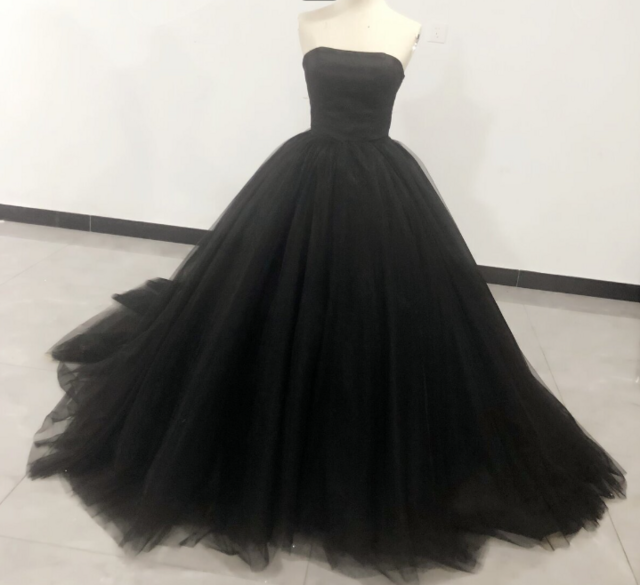 即納！エレガント 黒 パーティードレス ソフトチュール ロングトレーン +取り外しオフショルダー 発表会 | iichi - ハンドメイド・アンティーク・食品・ギフト・手作り