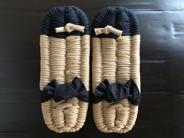 No.180【FLIP TEE FLOP】26cm《PLUS+》布ぞうり ブラック モカ リボンテープ | iichi - ハンドメイド・アンティーク・食品・ギフト・手作り