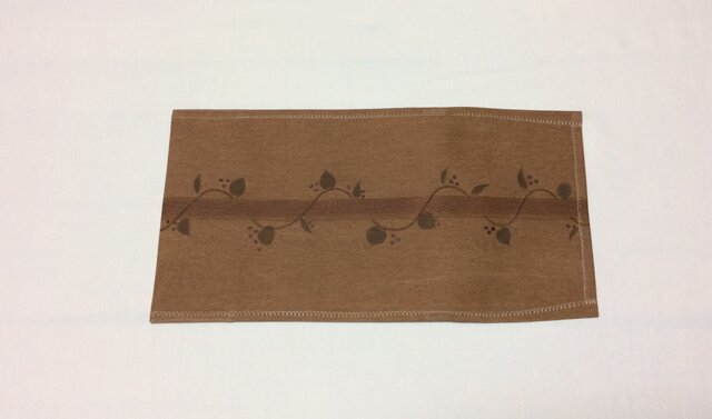 山帰来のブックカバー (文庫本) | iichi 日々の暮らしを心地よくするハンドメイドやアンティークのマーケットプレイス