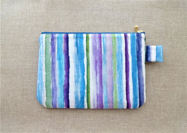 ＊水彩ストライプ縦＊フラットポーチ＊ファスナー18cm＊USAコットン＊Michael Miller Fabrics＊ | iichi 日々の暮らしを心地よくするハンドメイドやアンティークの ...