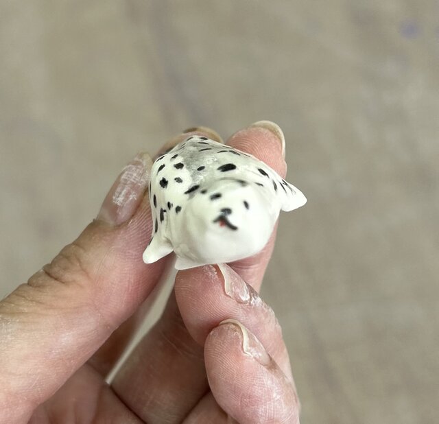 アザラシ 箸置き 2個組 | iichi 日々の暮らしを心地よくするハンドメイドやアンティークのマーケットプレイス