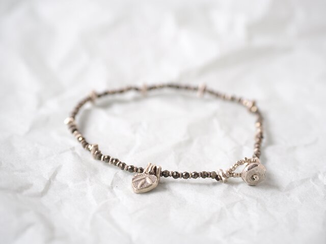 【パイライト_シルバー】 ブレスレット | iichi ハンドメイド・アンティーク・食品・ギフト・手作り