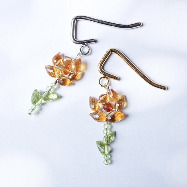 『太陽の笑み』向日葵 / ポニーフック | iichi ハンドメイド・アンティーク・食品・ギフト・手作り