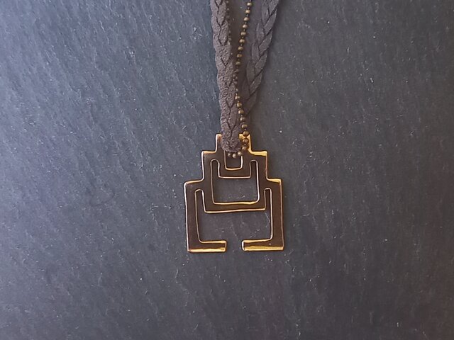 真鍮 アレンジ イヤーカフ j 3way | iichi ハンドメイド・アンティーク・食品・ギフト・手作り