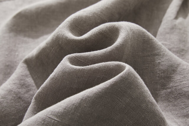 品よくきこなせるリネンブラウス フレンチスリーブトップス グレー 230801-3 | iichi 日々の暮らしを心地よくするハンドメイドやアンティークのマーケットプレイス