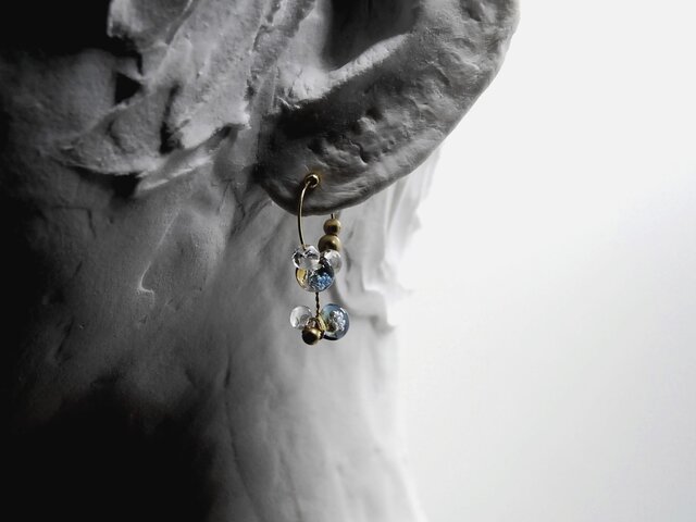 小さめフープのしゃぼん玉イヤリング/イヤーカフ item5 | iichi 日々の暮らしを心地よくするハンドメイドやアンティークのマーケットプレイス