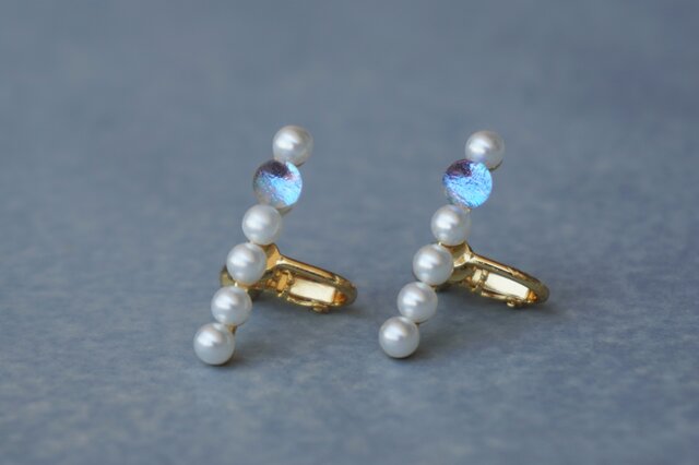 AO + ppp （イヤリング） | iichi 日々の暮らしを心地よくするハンドメイドやアンティークのマーケットプレイス