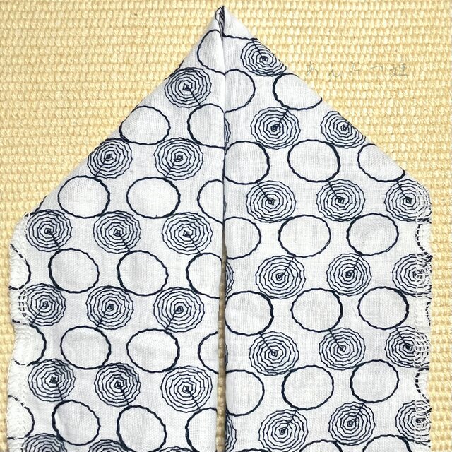 綿の刺繍半衿 ぐるぐる | iichi ハンドメイド・アンティーク・食品・ギフト・手作り