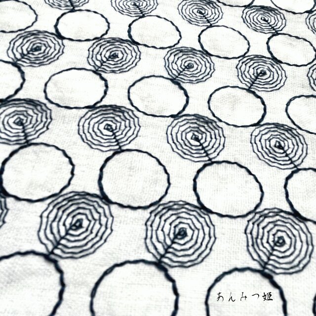 綿の刺繍半衿 ぐるぐる | iichi ハンドメイド・アンティーク・食品・ギフト・手作り