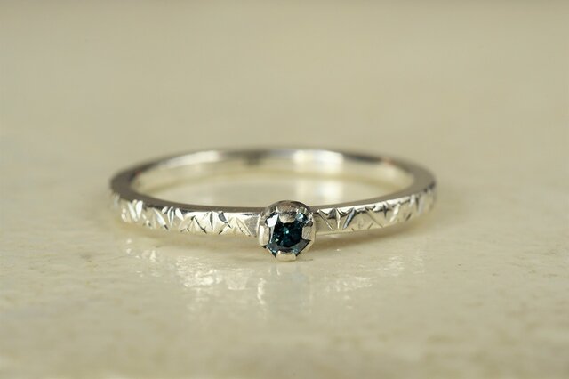 Blue Diamond ver.1 | iichi 日々の暮らしを心地よくするハンドメイドやアンティークのマーケットプレイス