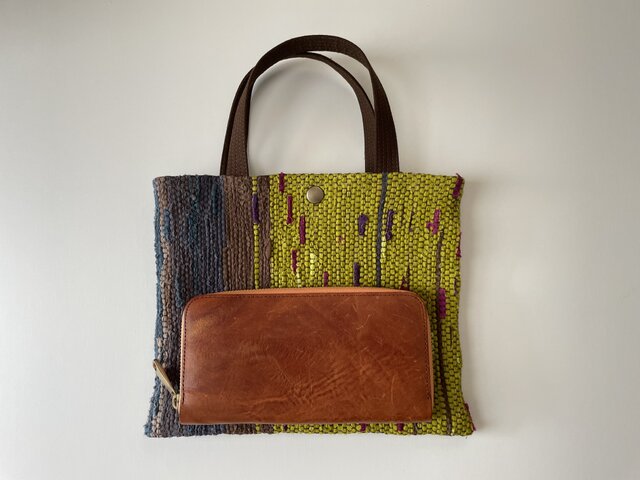 裂き織りのちょっとそこまでバッグ irodori | iichi 日々の暮らしを心地よくするハンドメイドやアンティークのマーケットプレイス