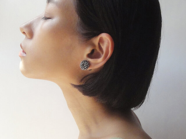 uzu no.7【pierce/earring】 | iichi 日々の暮らしを心地よくするハンドメイドやアンティークのマーケットプレイス