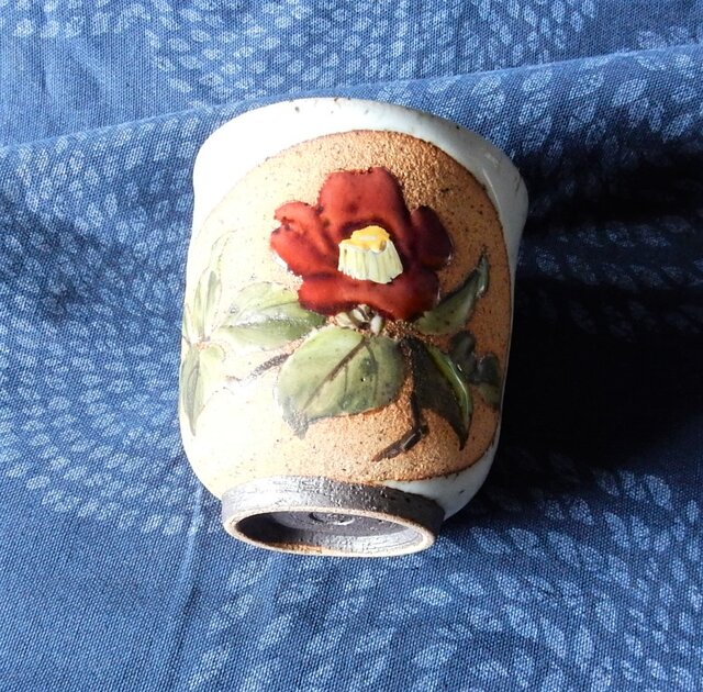 椿図おゆのみ | iichi 日々の暮らしを心地よくするハンドメイドやアンティークのマーケットプレイス