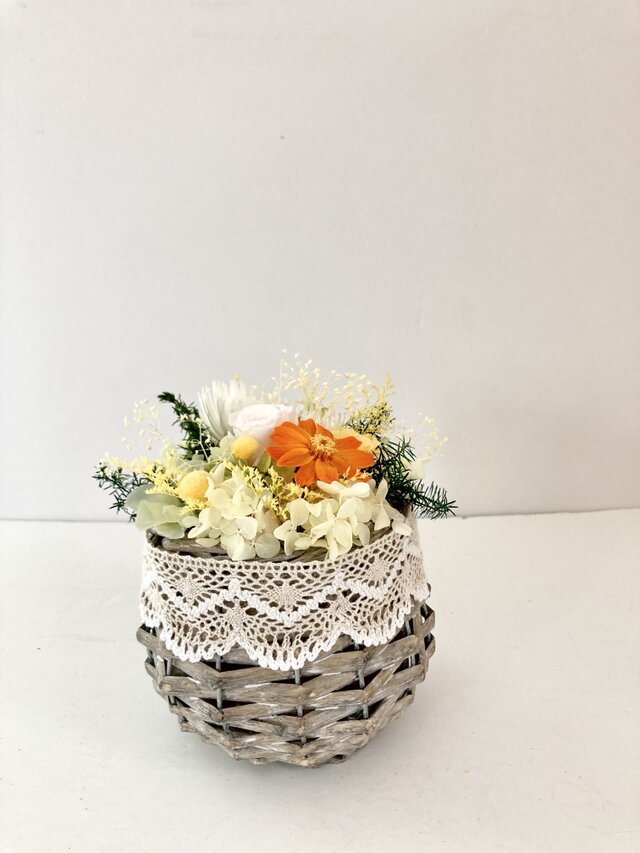 オレンジと黄色のアレンジ | iichi ハンドメイド・アンティーク・食品・ギフト・手作り