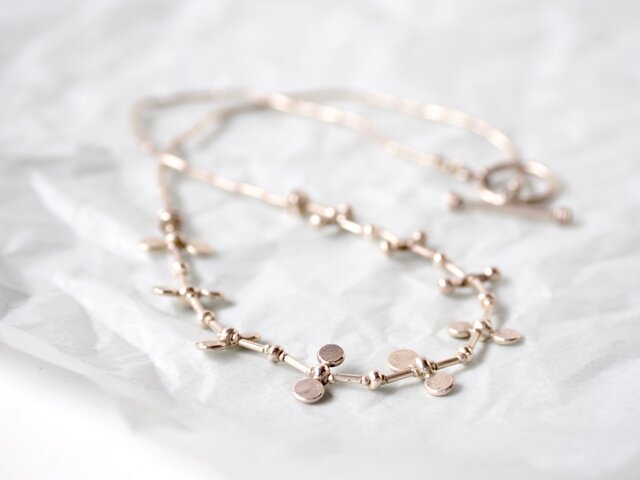 【bib】ネックレス silver950 | iichi 日々の暮らしを心地よくするハンドメイドやアンティークのマーケットプレイス